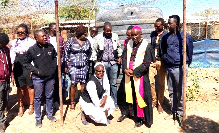 National Movement of Catholic Students donate water tank to Sunrise ...