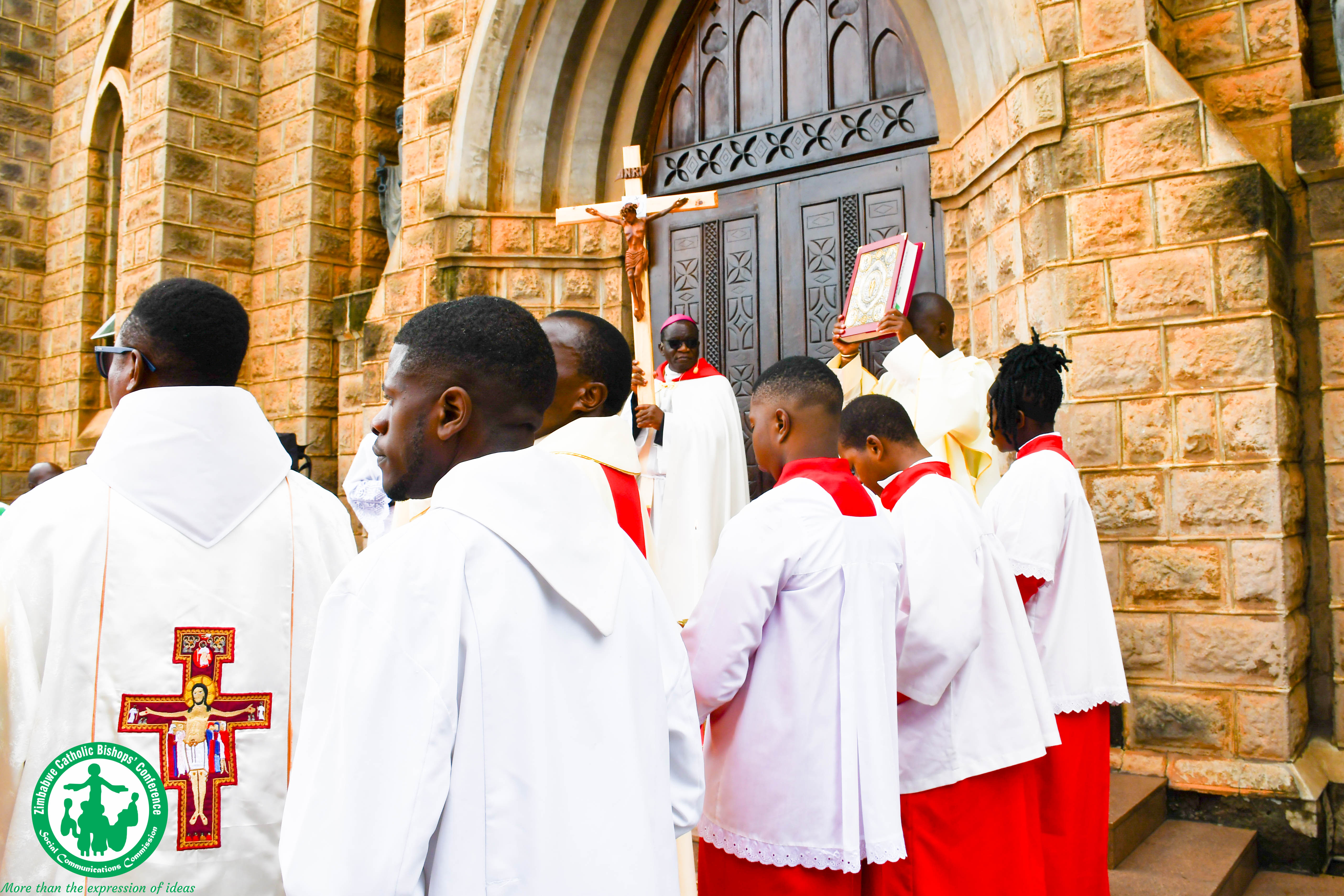 The Church in Zimbabwe Begins the Pilgrimage of Hope – Catholic Church News
